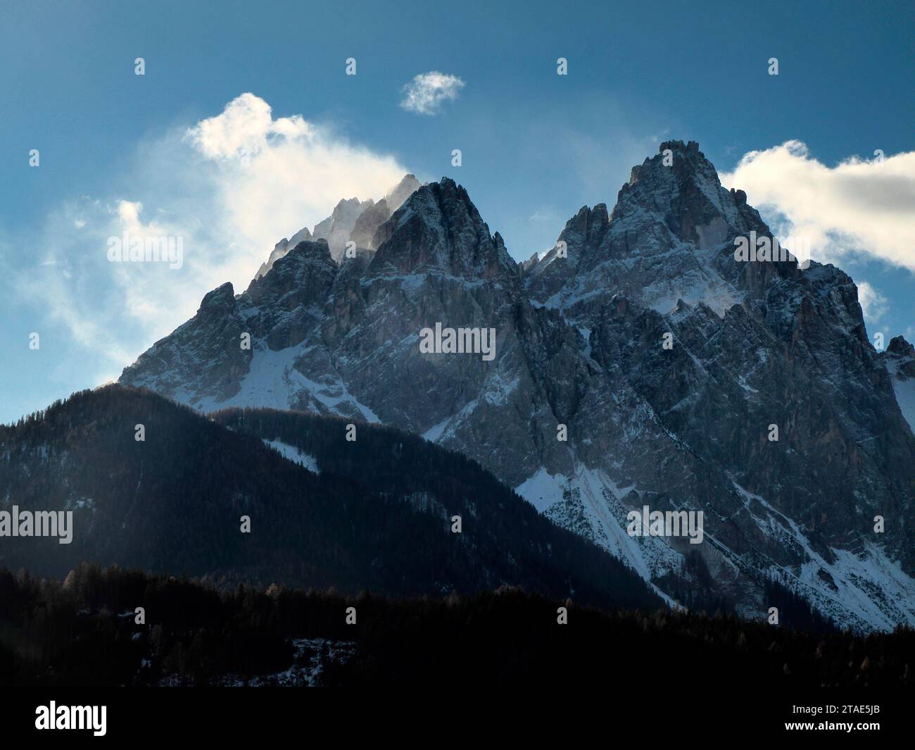 Dolomites park of Lavaredo Peaks of Mountain Rudo, Croda dei Rondoi ...