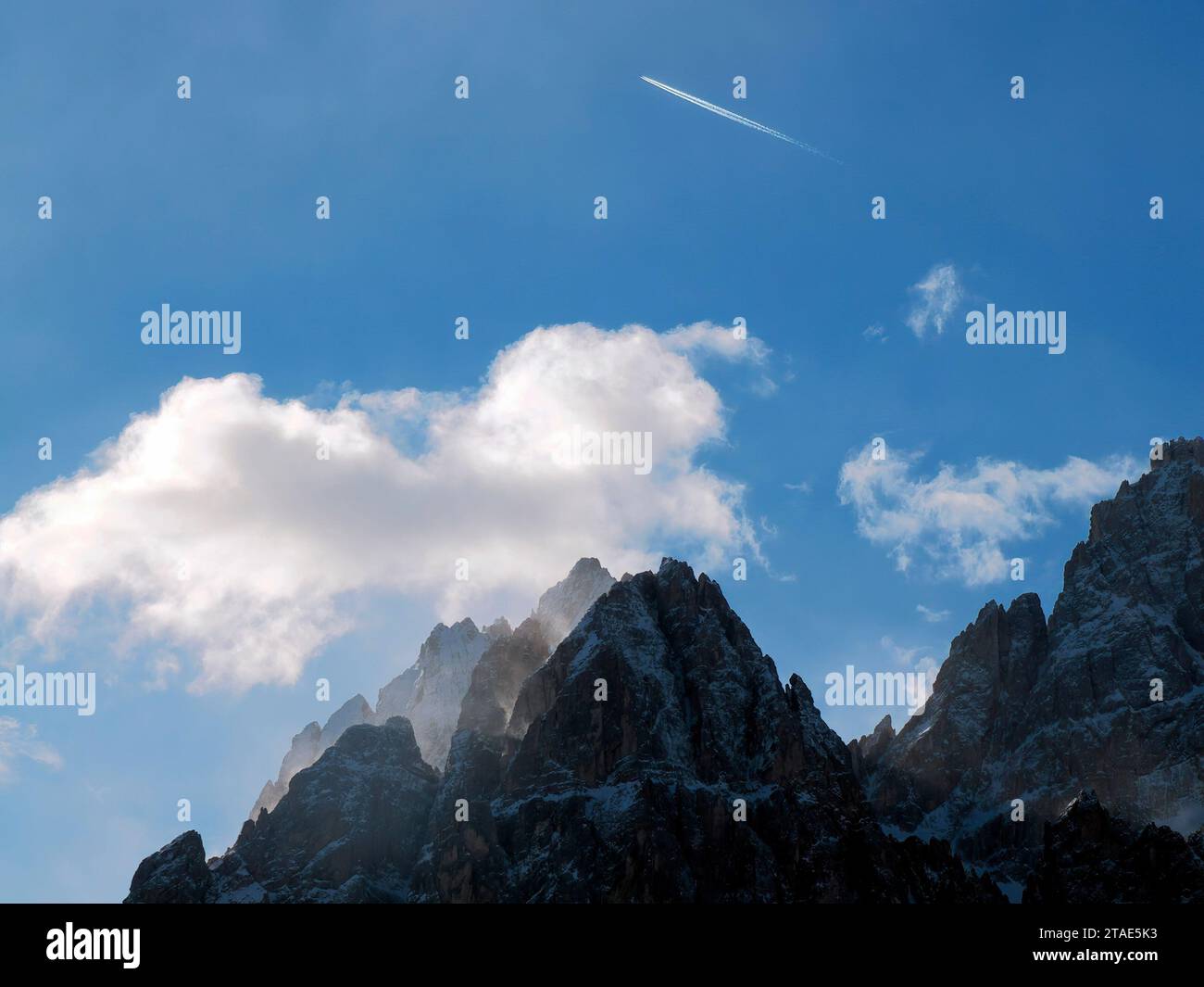 Dolomites park of Lavaredo Peaks of Mountain Rudo, Croda dei Rondoi ...