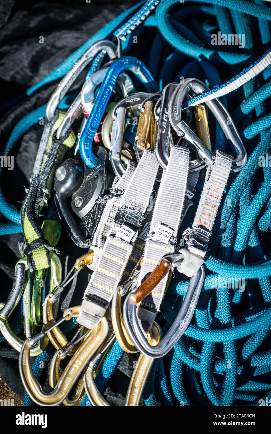 Climbing detail hi-res stock photography and images - Alamy