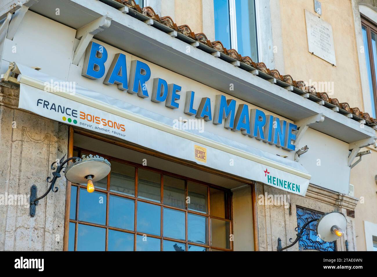France, Bouches du Rhone, Marseille, the Old Port, the Bar de la Marine ...