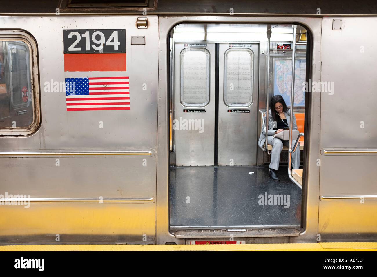 Inside new york subway hi-res stock photography and images - Alamy
