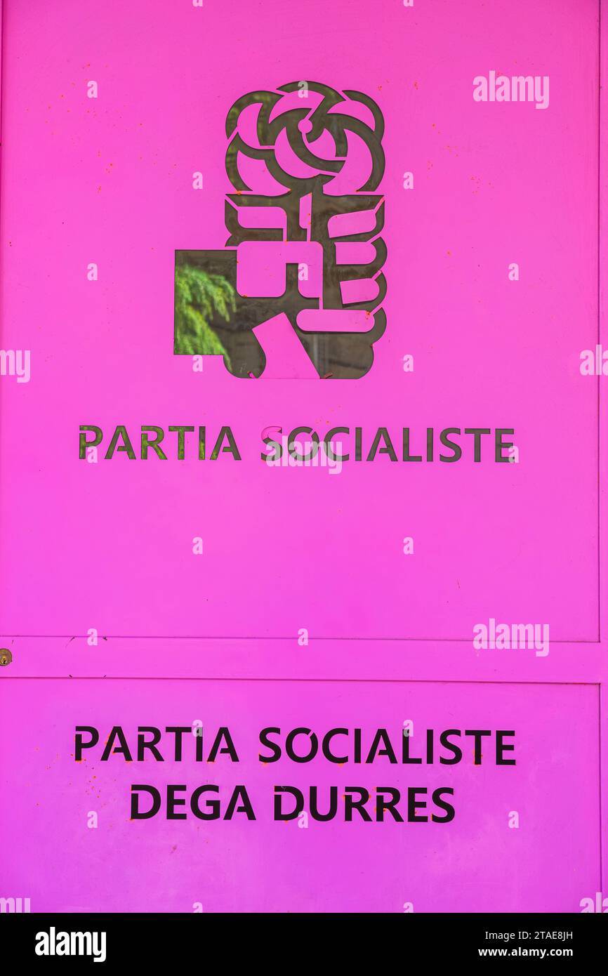 Albania party hi-res stock photography and images - Alamy