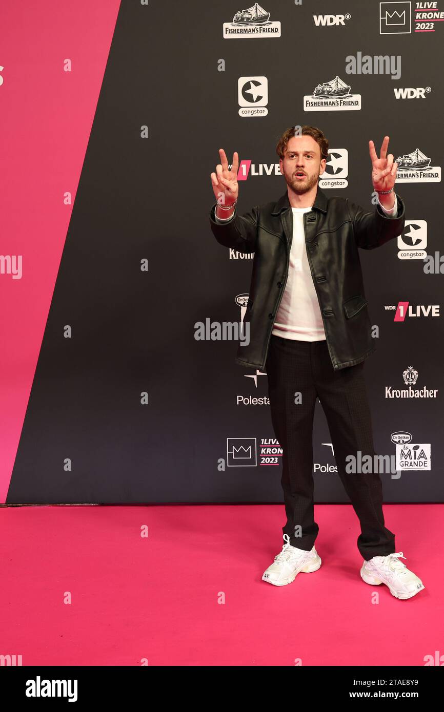 Bielefeld, Germany. 30th Nov, 2023. Marco Gianni arrives on the red ...