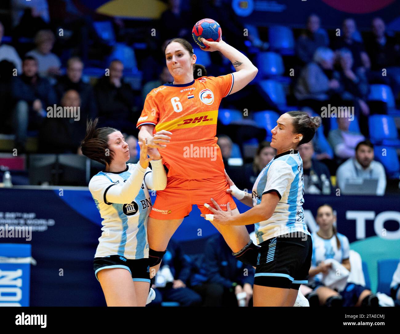 Laura Van Der Heijden, Netherlands (6) during the IHF World Womens ...
