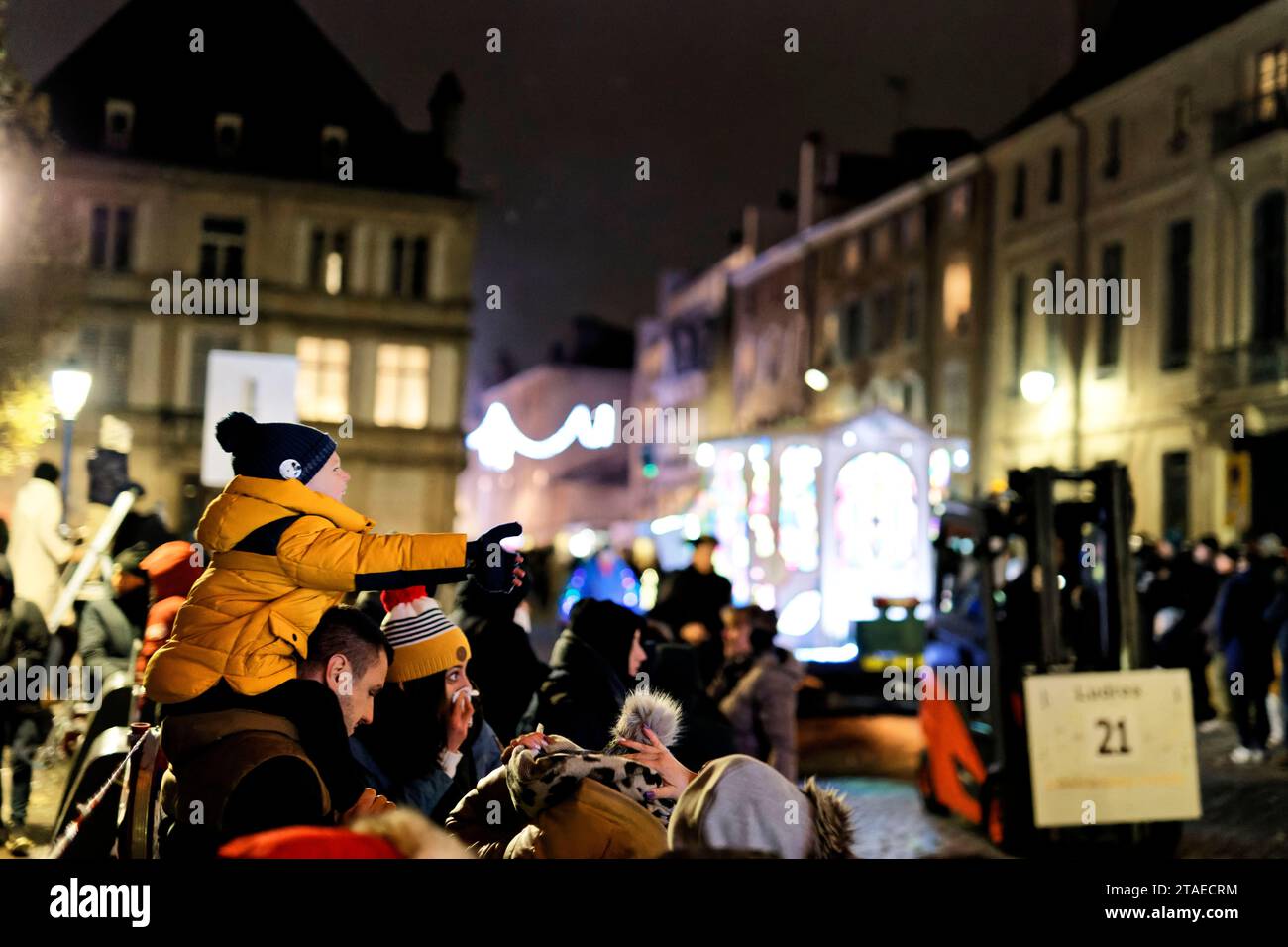 France, Meurthe et Moselle, Nancy, the Saint-Nicolas parade, strolling ...