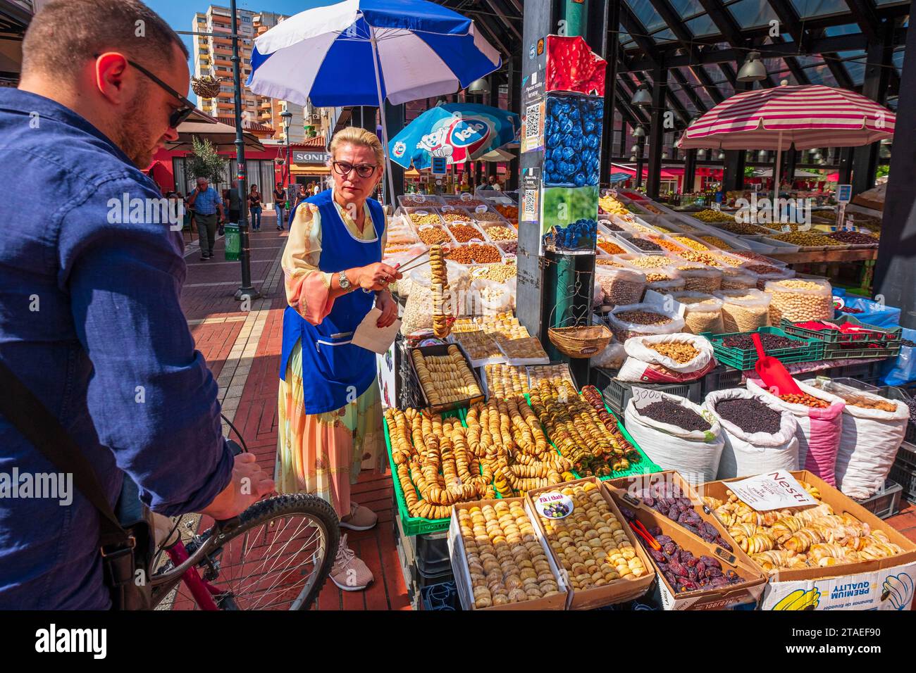 Pazari ri hi-res stock photography and images - Alamy