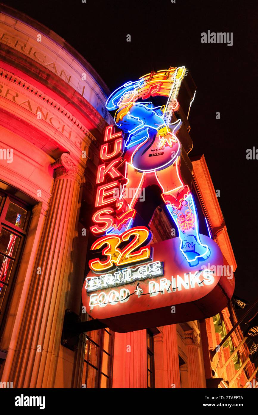 United States, Tennessee, Nashville City, Broadway, cafe, concert venue ...