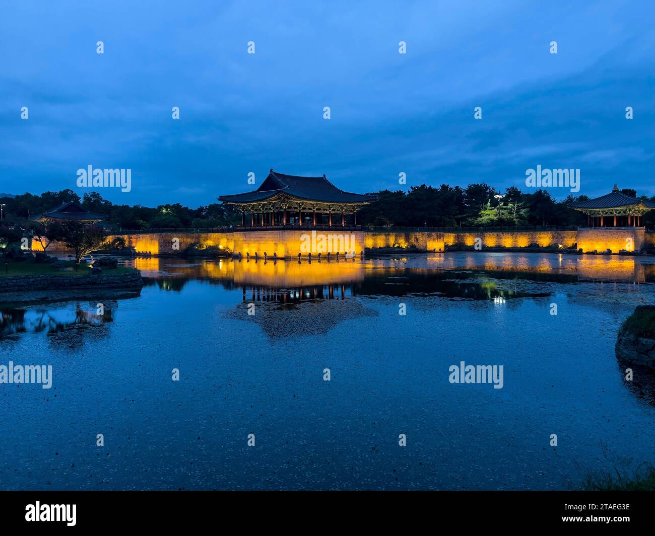 South Korea, Gyeongju, Donggung Palace, ponds and palaces Stock Photo ...