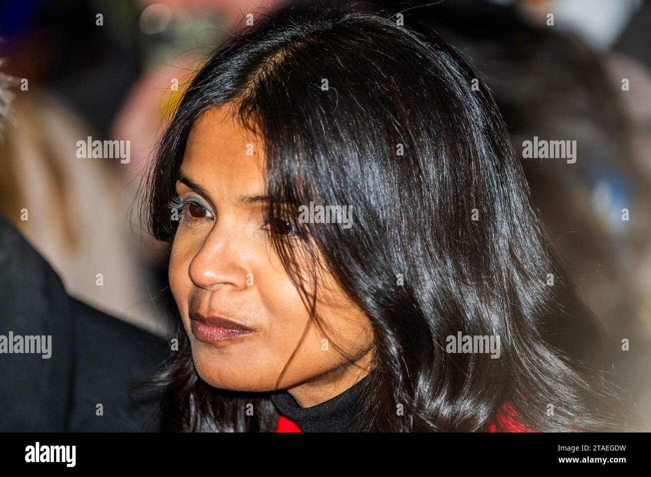 Rishi sunak christmas tree hi-res stock photography and images - Alamy