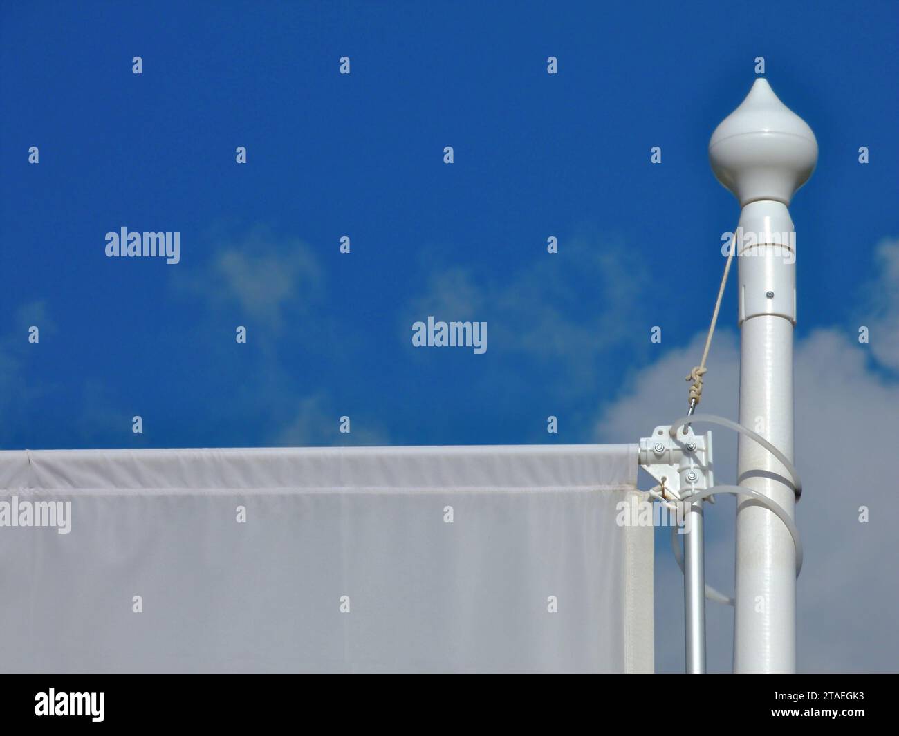 Peace pole hi-res stock photography and images - Alamy