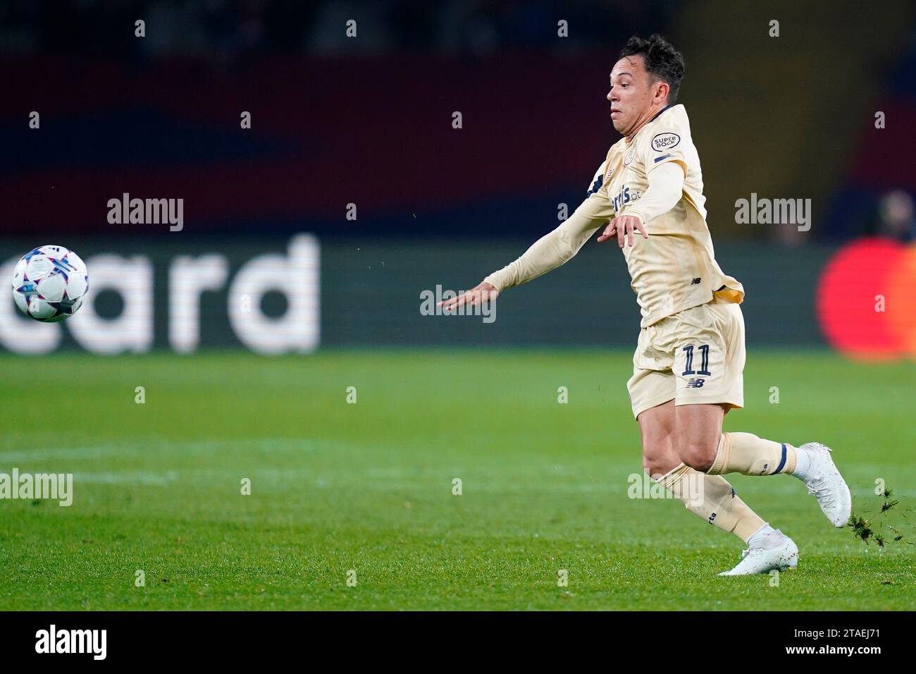 Sergio aquino hi-res stock photography and images - Alamy