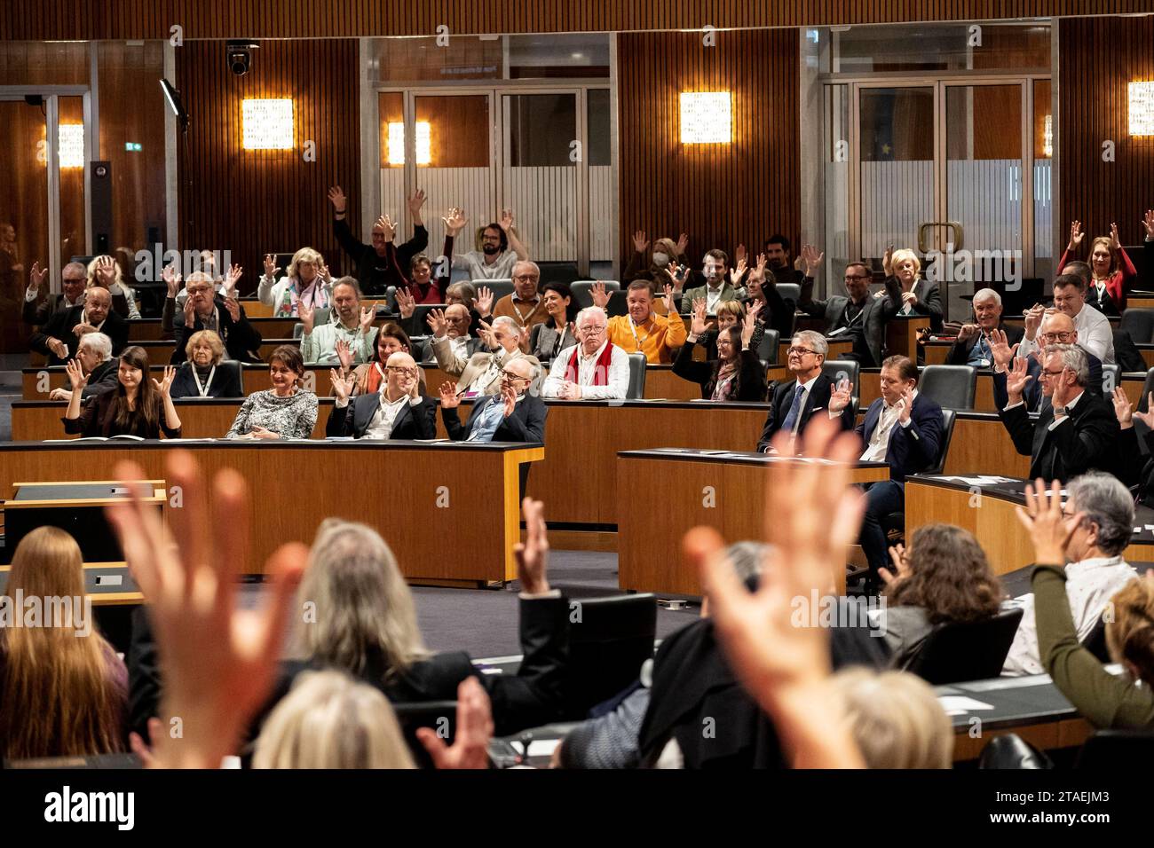 Persons sign language hi-res stock photography and images - Alamy