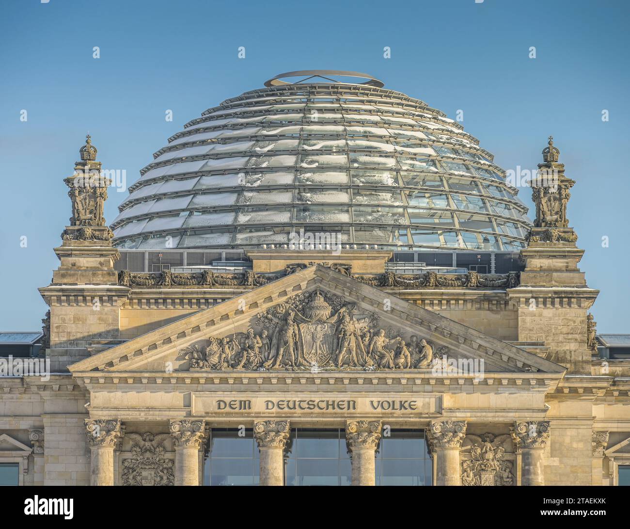 Kuppel dem deutschen volke hi-res stock photography and images - Alamy