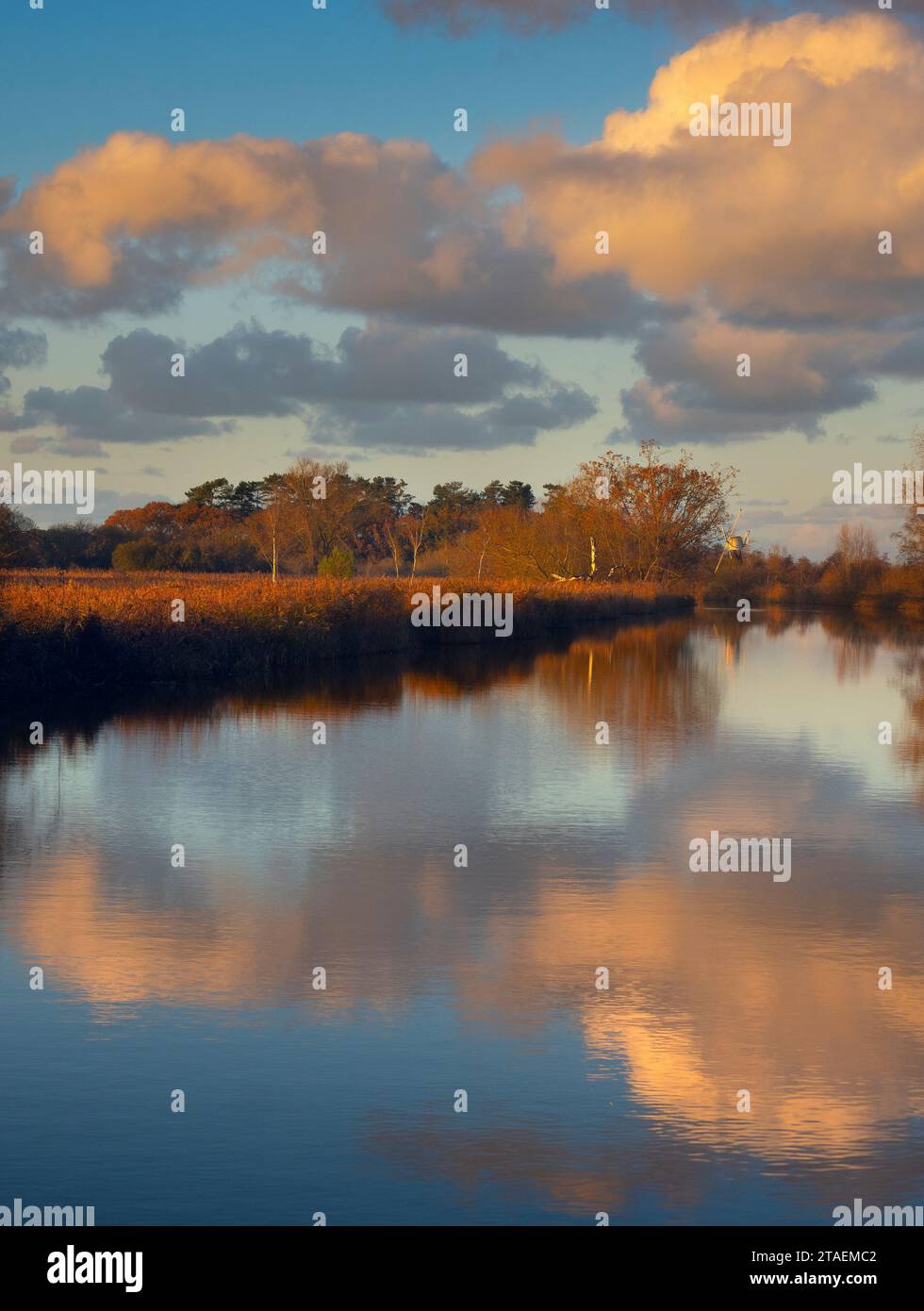 The River Ant at How Hill on the Norfolk Broads in early December Stock ...