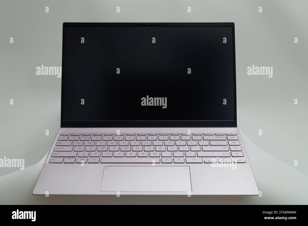 Curved led screen hi-res stock photography and images - Alamy