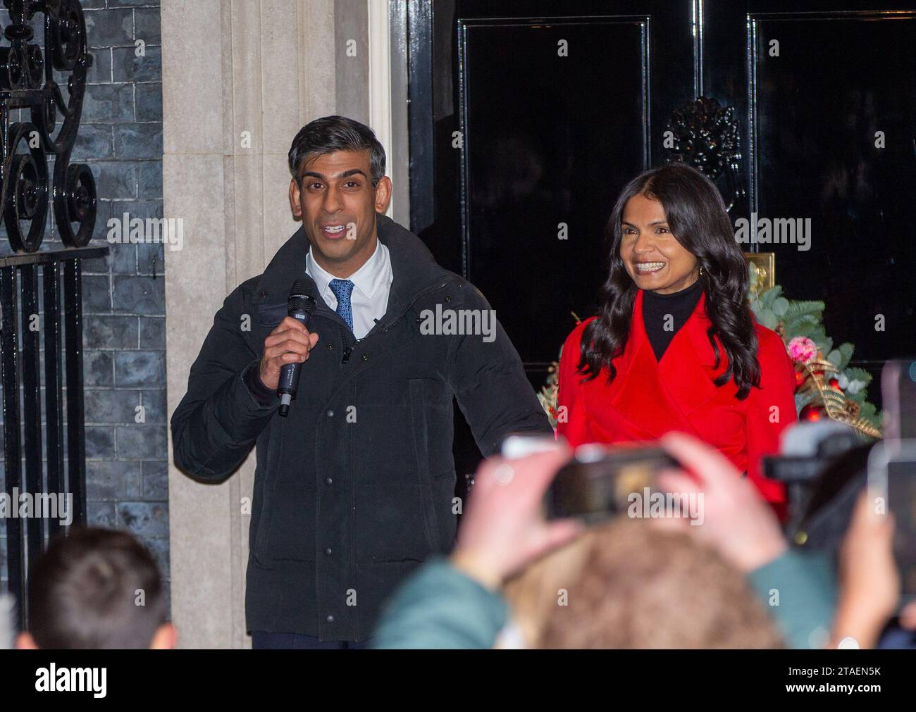 London, England, UK. 30th Nov, 2023. UK Prime Minister RISHI SUNAK and ...