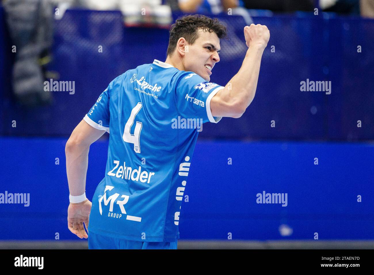 Lemgo, Deutschland. 30th Nov, 2023. Samuel Zehnder (TBV Lemgo Lippe, #04) jubelt nach Torerfolg ...