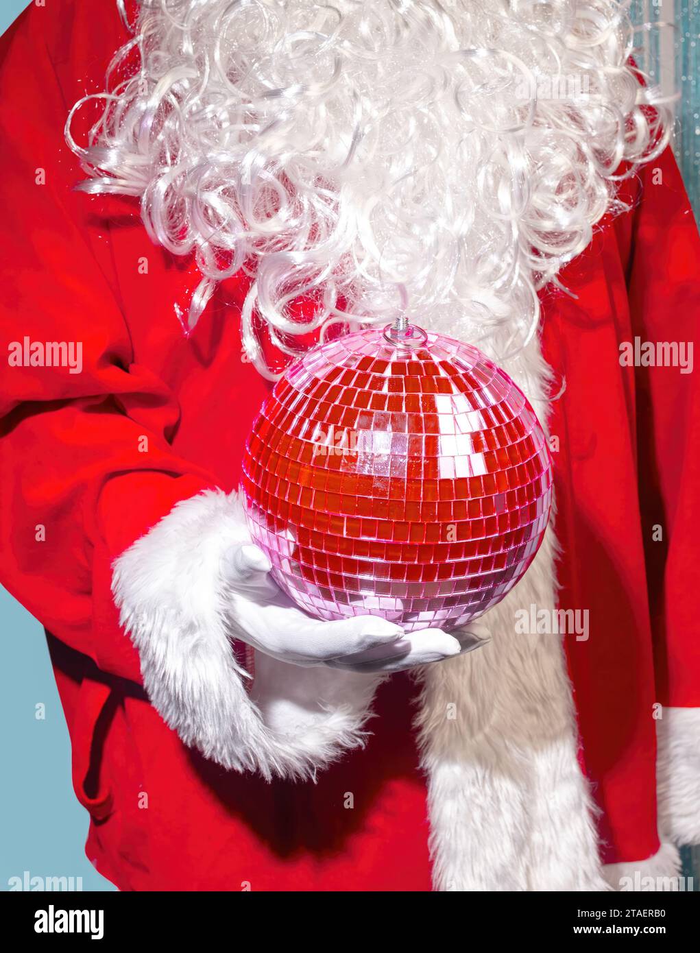 Disco ball costume hi-res stock photography and images - Alamy