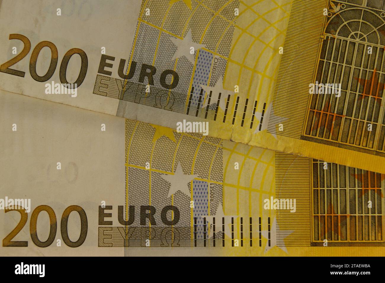 200 euro note hi-res stock photography and images - Alamy