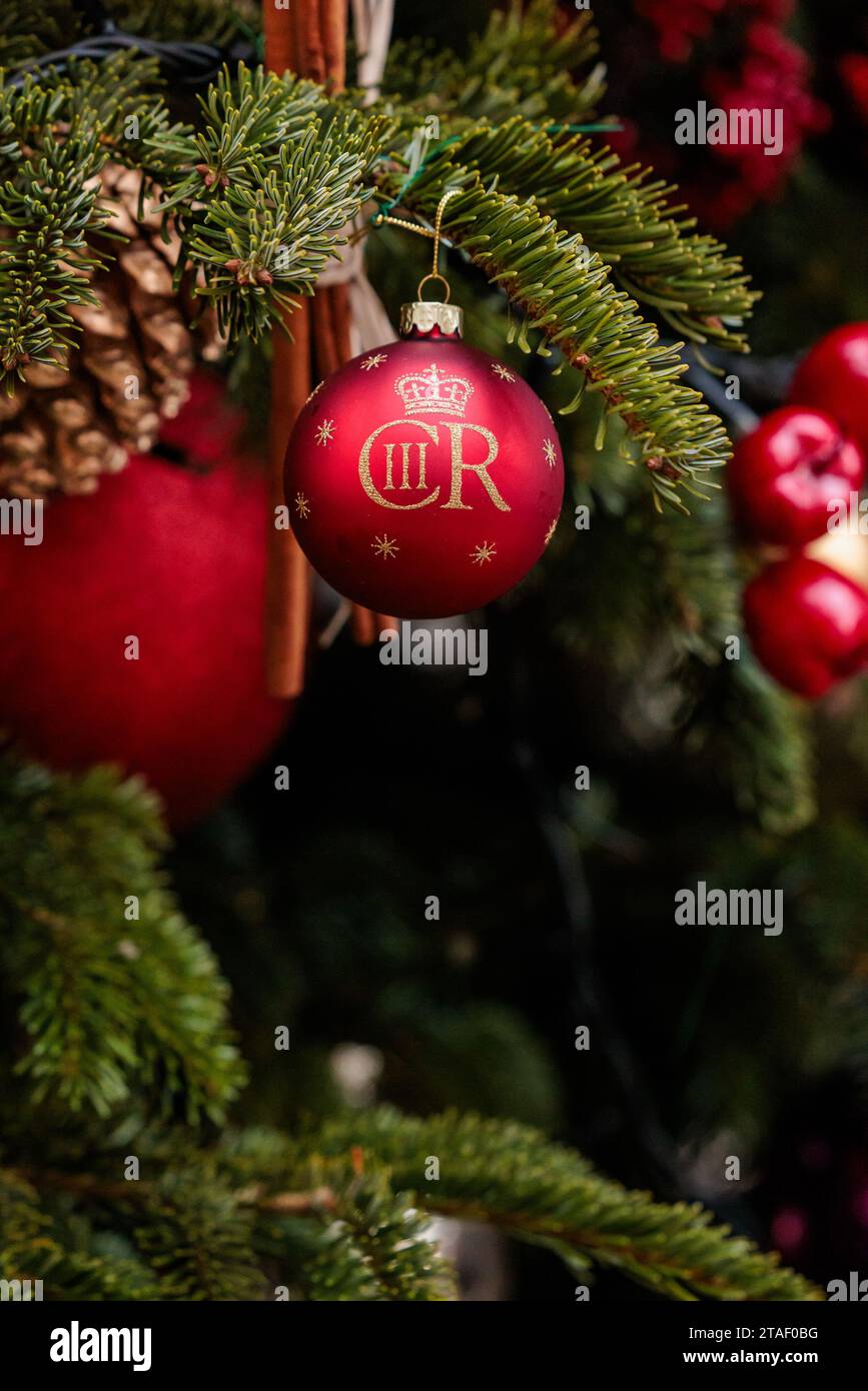 King charles iii cypher hi-res stock photography and images - Alamy