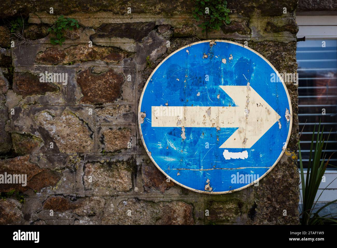 Traffic sign in St. Ives Cornwall Stock Photo - Alamy