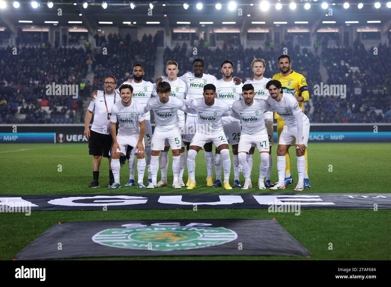 Paulinho of sporting cp hi-res stock photography and images - Alamy
