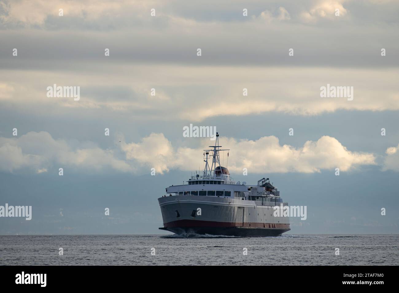 The ferry MV Coho approaches the entrance to the harbor in Victoria ...