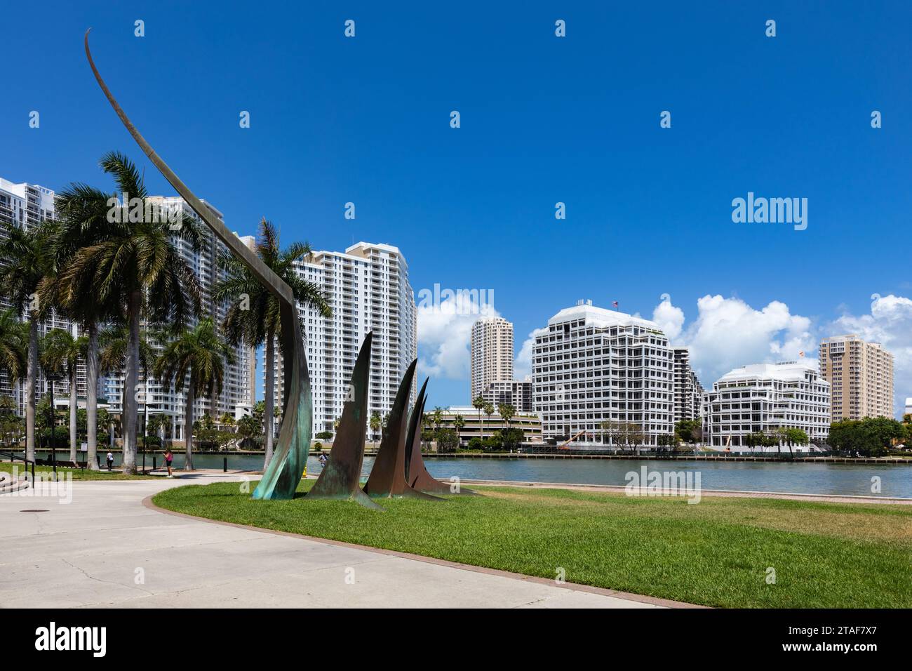 Riverwalk trail, Brickell, Miami, USA Stock Photo - Alamy
