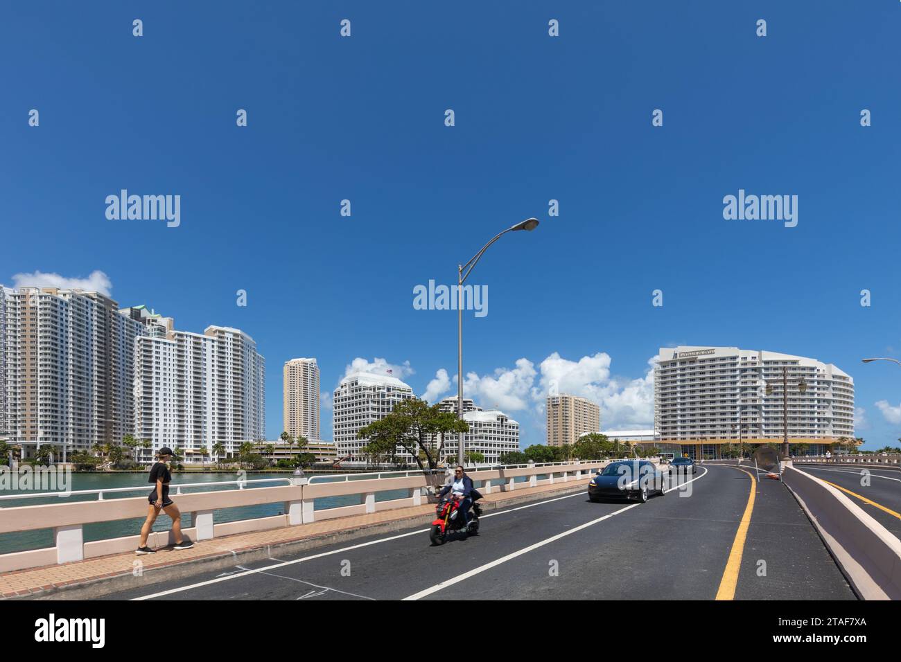 Brickell key bridge hi-res stock photography and images - Alamy