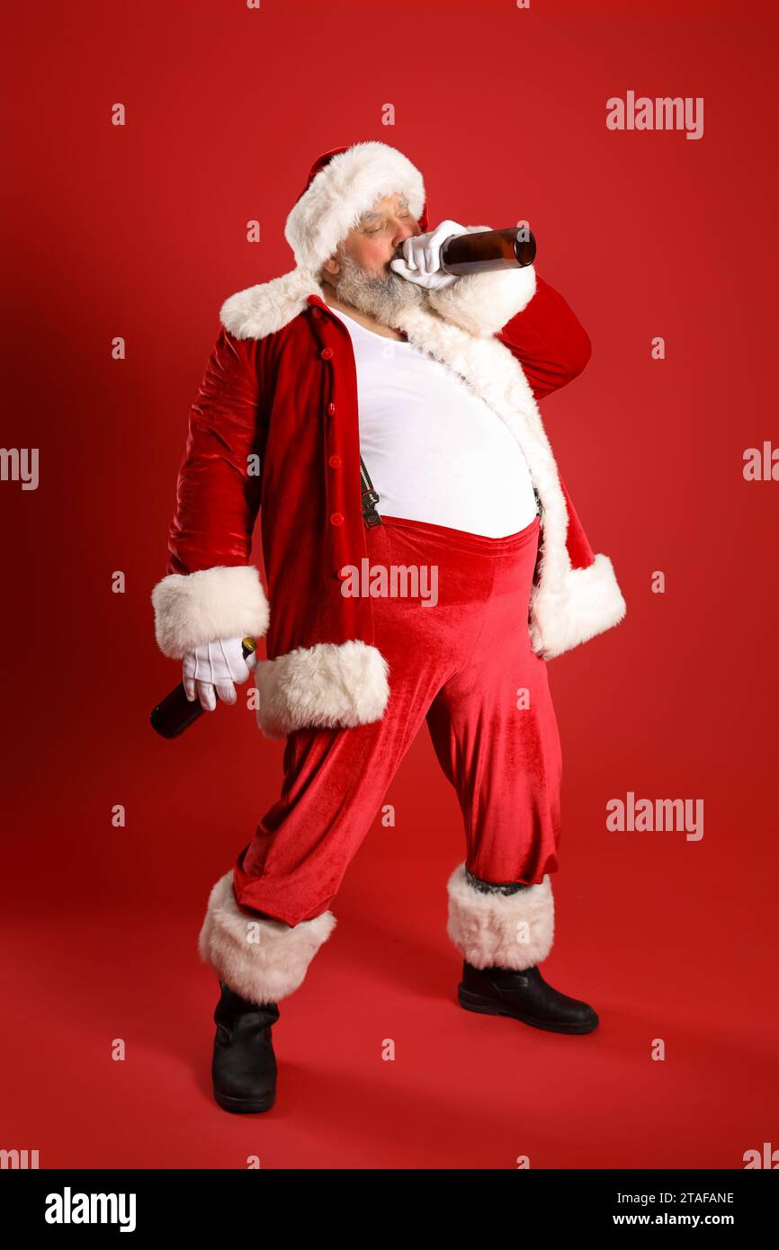 Santa claus drinking beer hi-res stock photography and images - Alamy