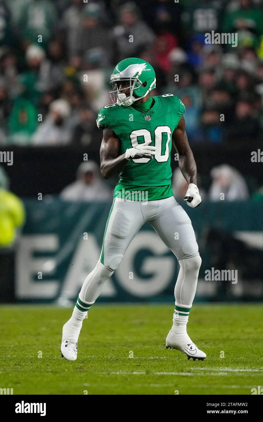 Philadelphia Eagles' Julio Jones in action an NFL football game, Sunday ...