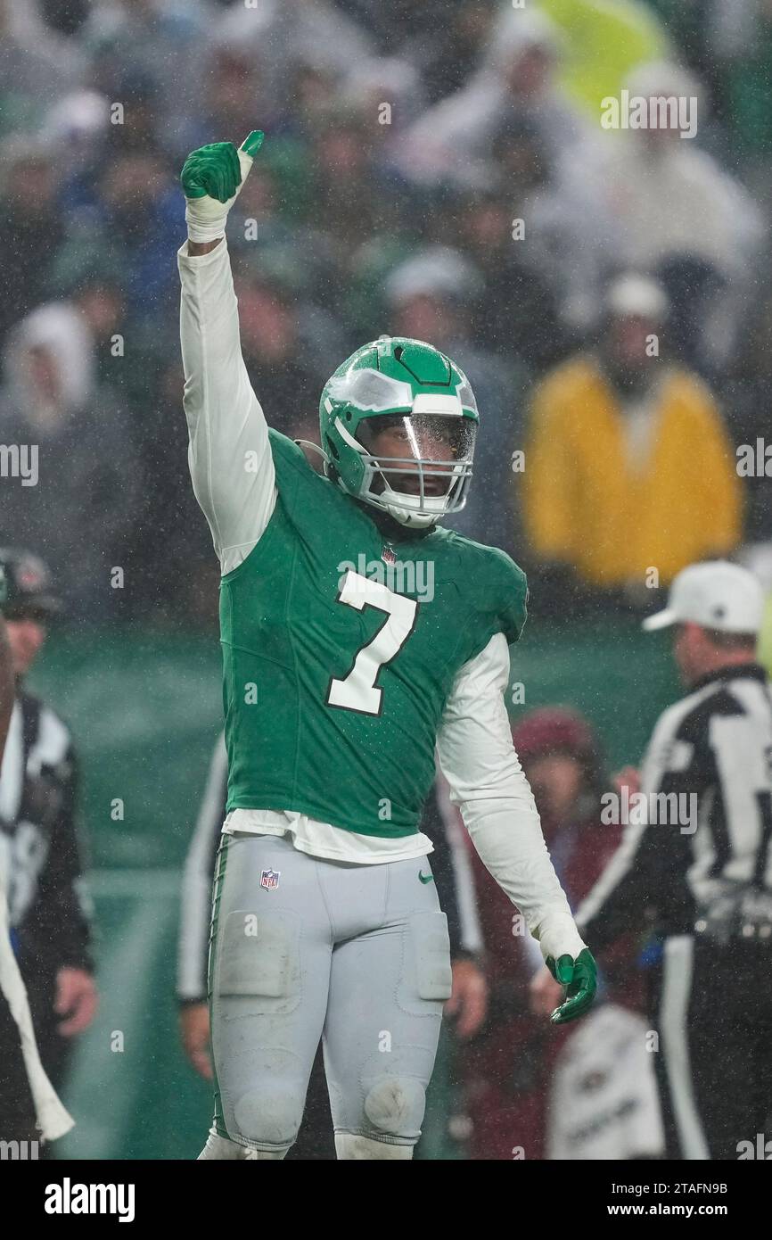 Philadelphia Eagles' Haason Reddick in action an NFL football game ...