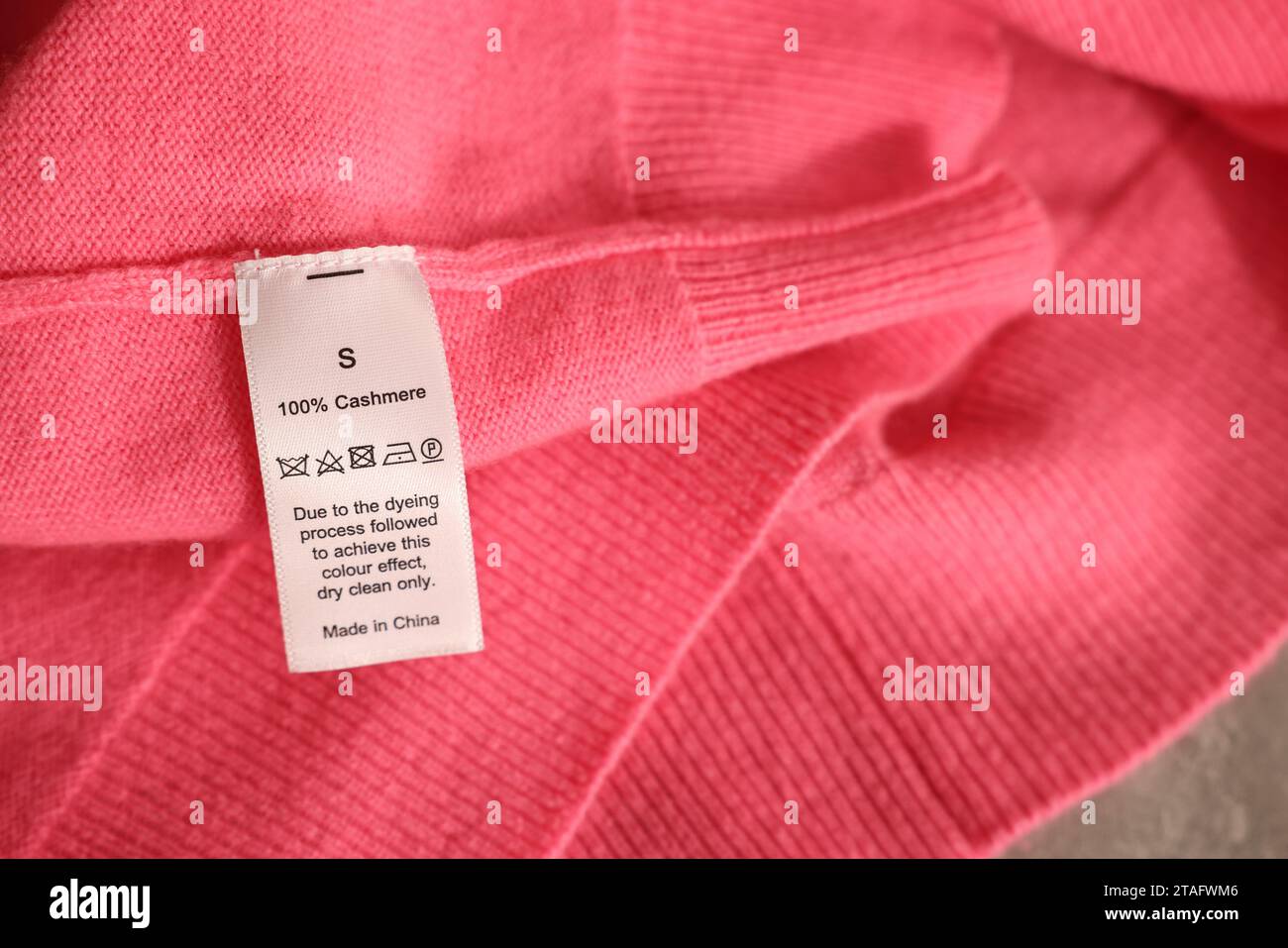 Jumper label hi-res stock photography and images - Alamy