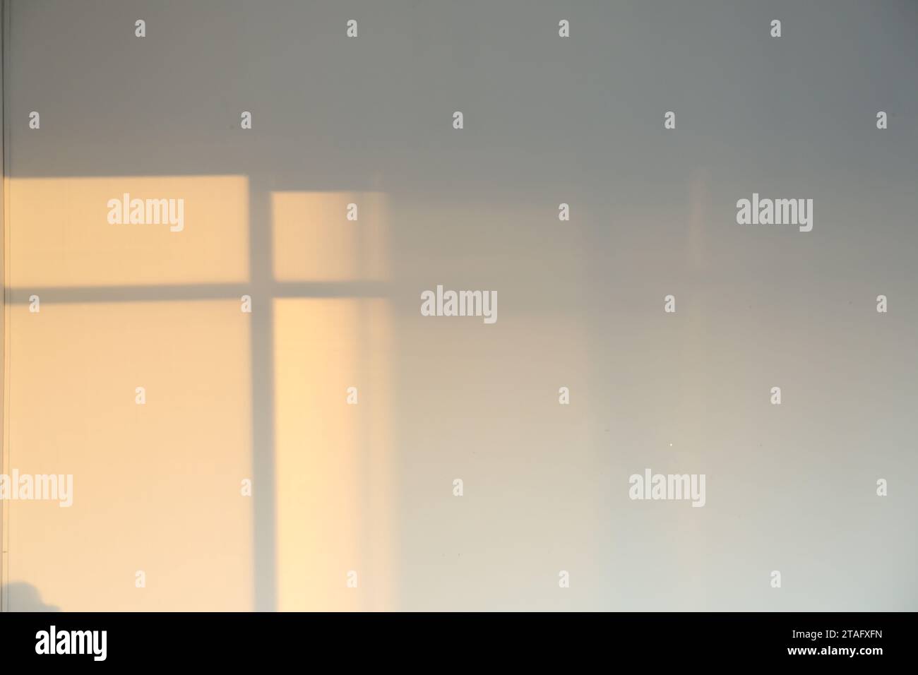 Light and shadow from window on wall Stock Photo - Alamy