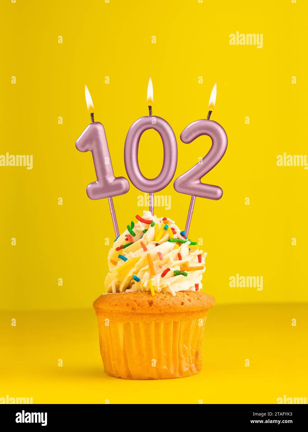 Number 102 candle - Birthday card design in yellow background Stock ...