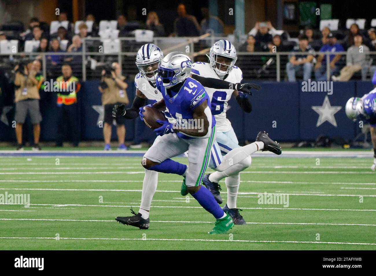 Seattle Seahawks wide receiver DK Metcalf (14) sprints to the end zone ...