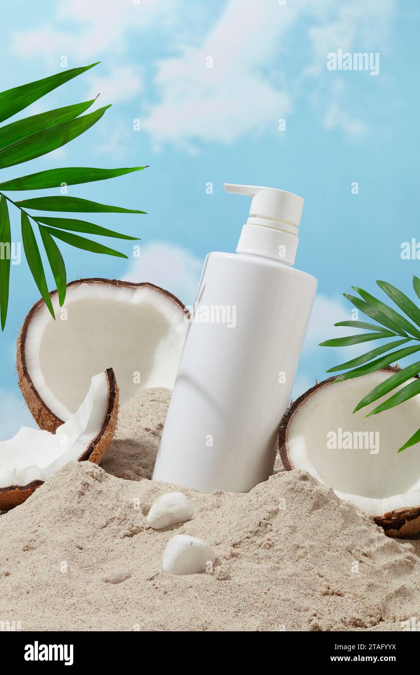 Fresh shower on sandy hi-res stock photography and images - Alamy