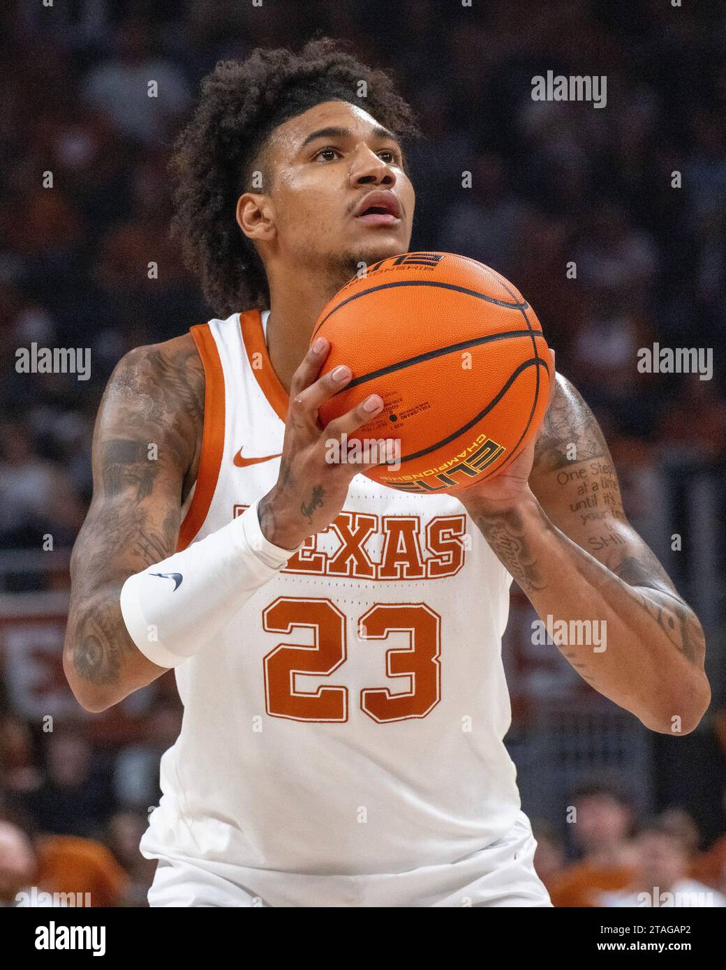 Texas, USA. 30th Nov, 2023. Dillon Mitchell #23 of the Texas Longhorns ...