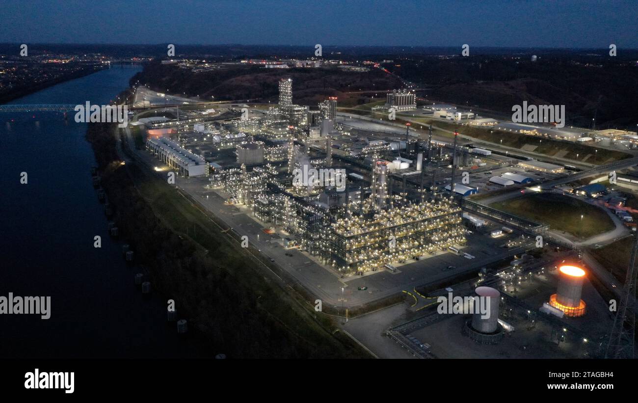 This is the Shell Ethane Cracker Plant on the Monongahela River in ...