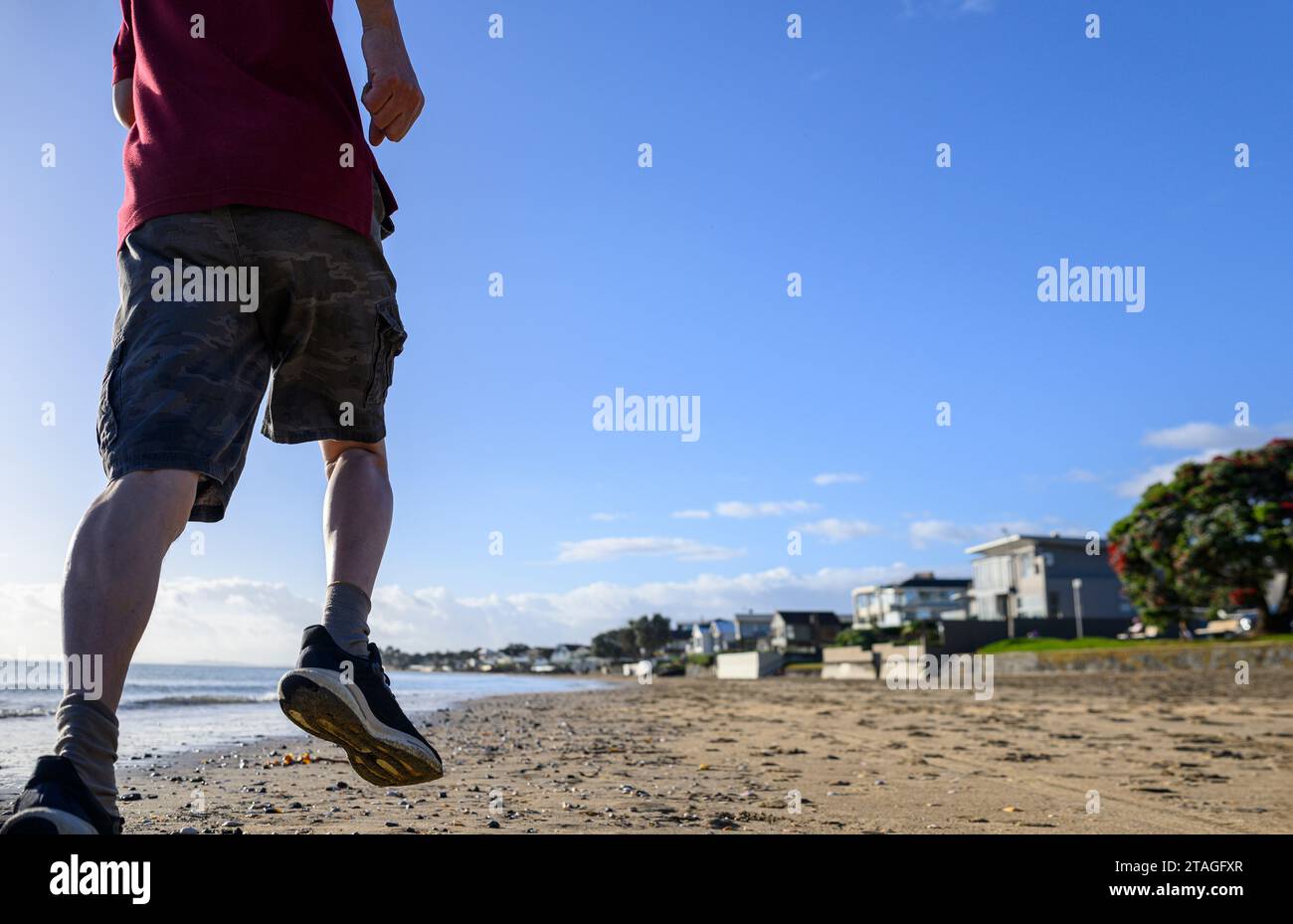 Man running in beach morning hi-res stock photography and images - Alamy