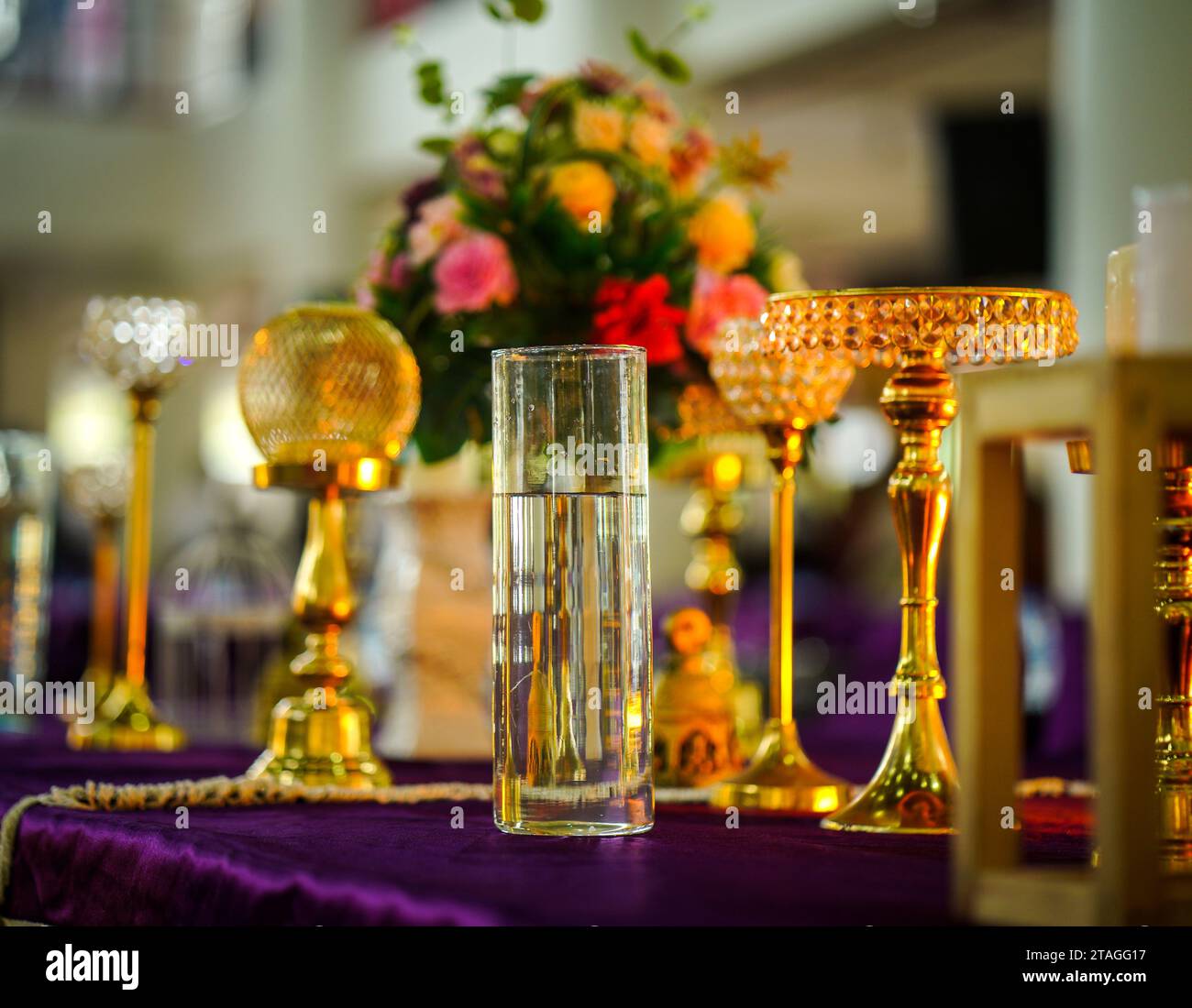 Stage decoration hi-res stock photography and images - Alamy