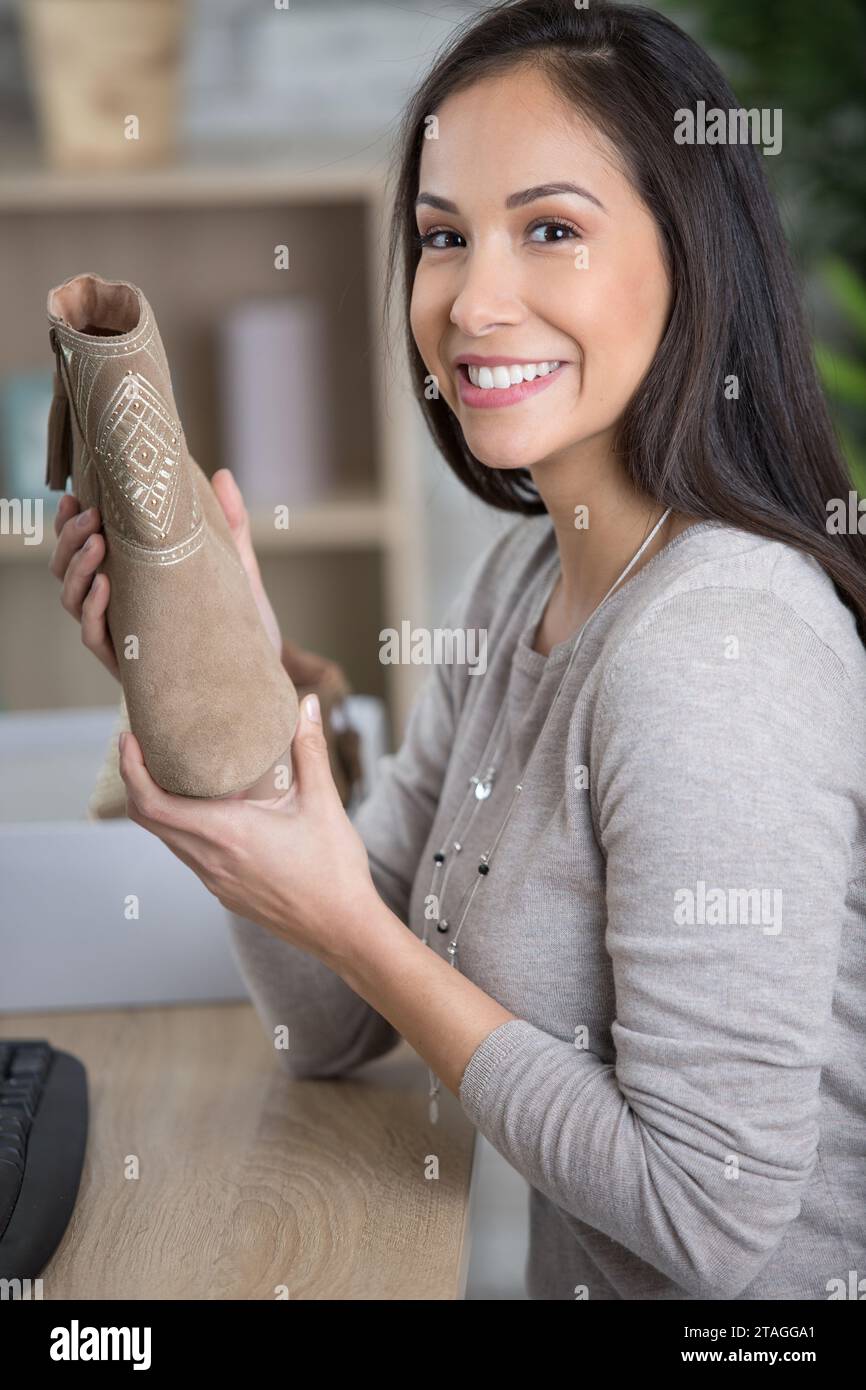 Shoes box package unwrapping hi-res stock photography and images - Alamy