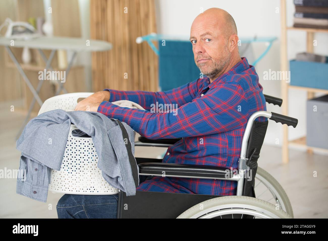 Disabled man husband working hi-res stock photography and images - Alamy