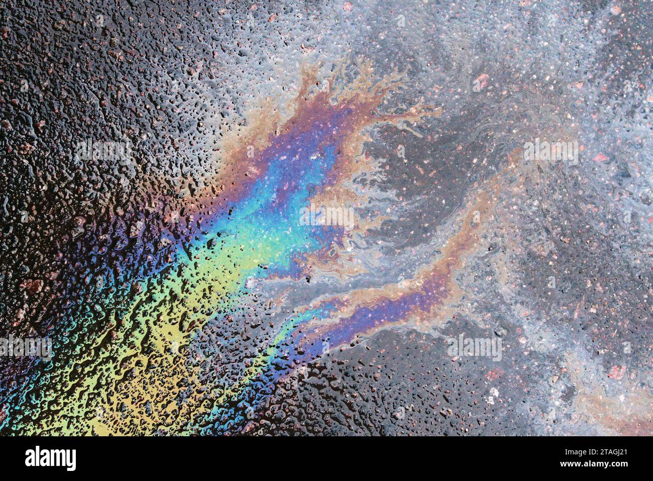 Beautiful colorful patterns with the transfer of texture after spilling ...