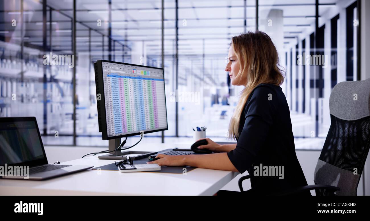 Auditor Employee And Data Analyst Using Computer Spreadsheet Stock ...