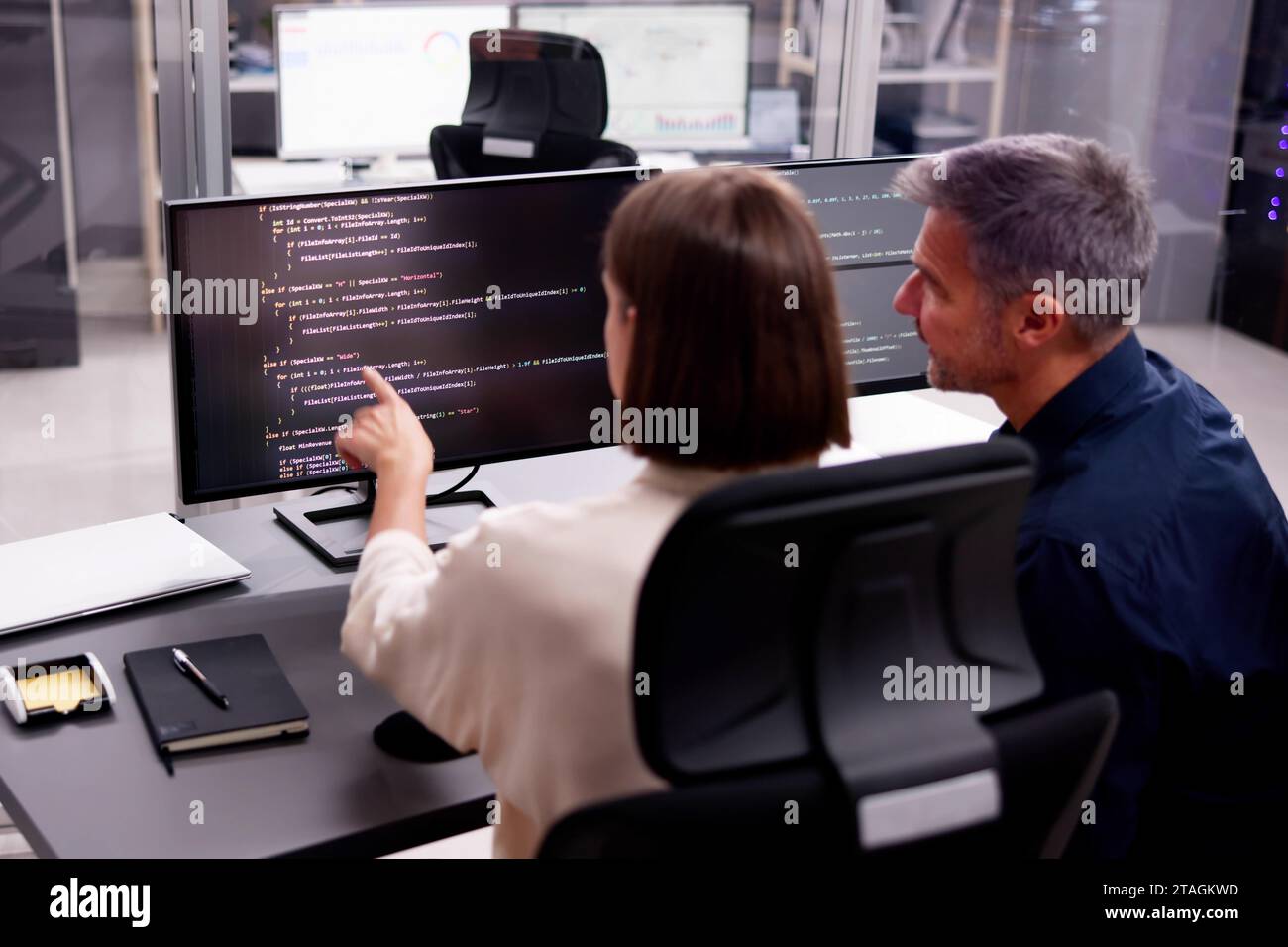 Extreme Programming: A Mature Pair Programming Methodology Stock Photo - Alamy