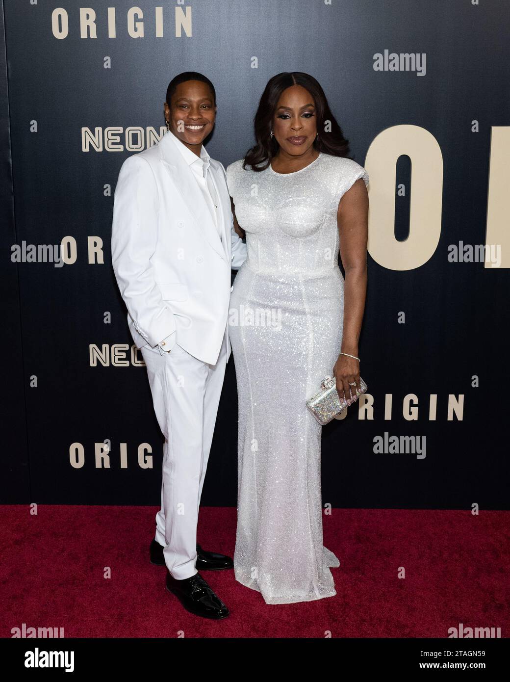 New York Usa 30th Nov 2023 L R Jessica Betts And Niecy Nash