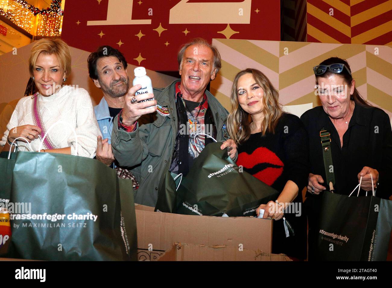 Annika Ernst, Falk-Willy Wild, Wolfgang Fierek, Regina Halmich und Katy ...