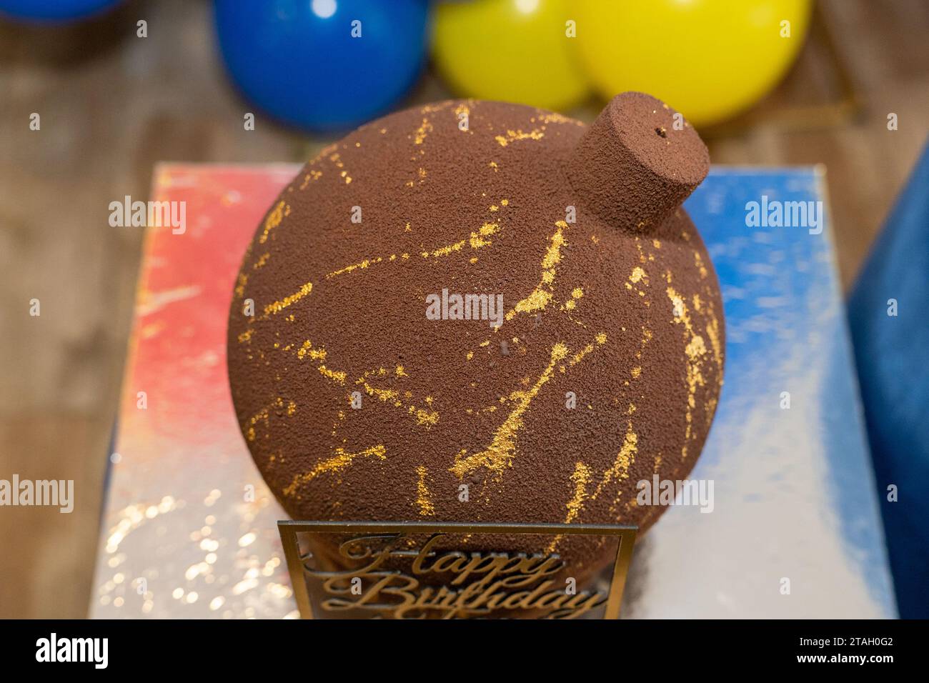Choco Bomb pinata. Cake Boom concept. Surprise. Happy birthday. Party ...