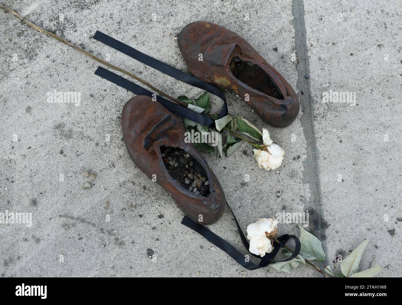 Budapest, Hungary - August 29, 2017: Shoes on the Danube Bank Memorial ...